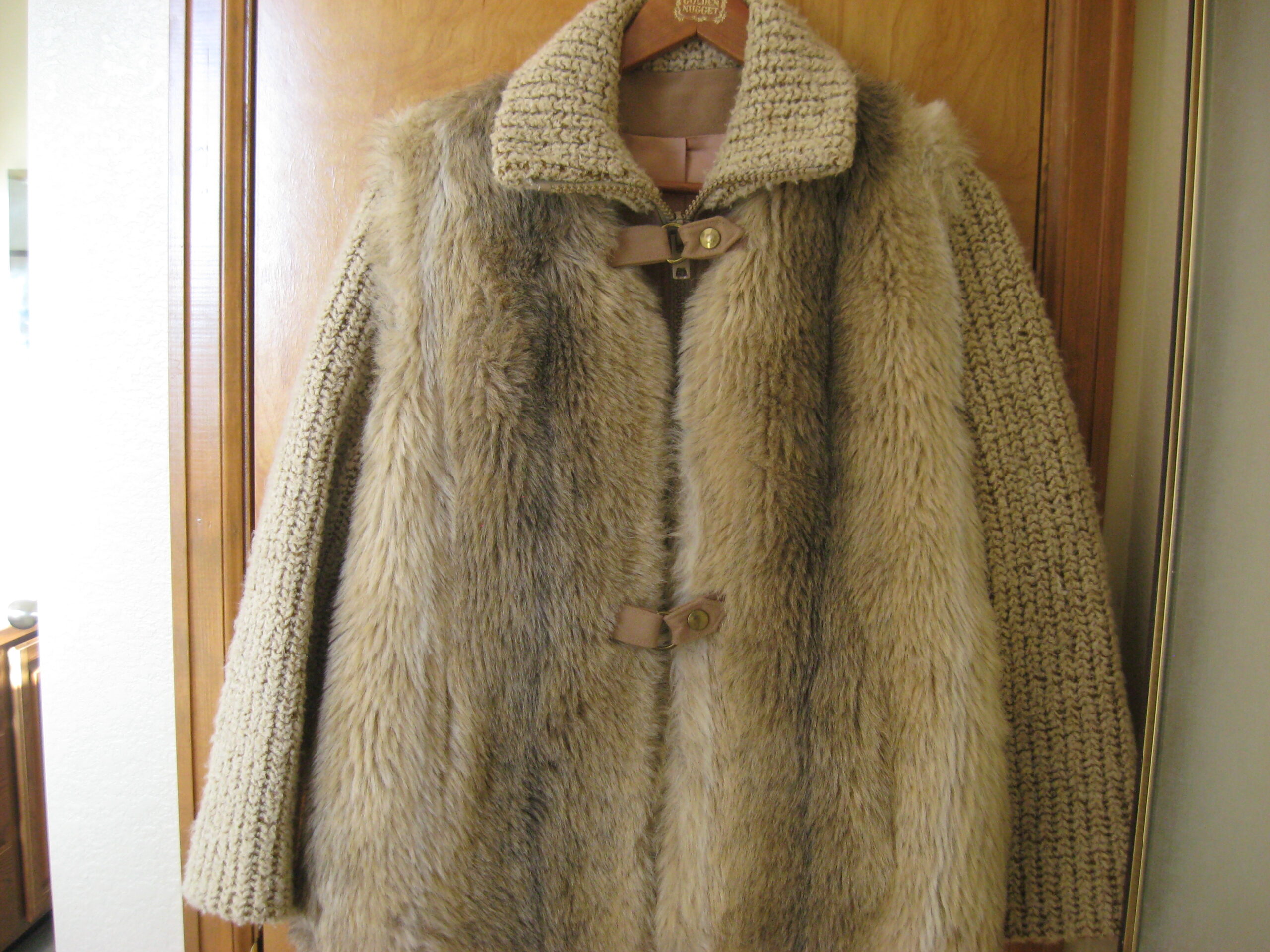 furs5 – Chinkes At Home